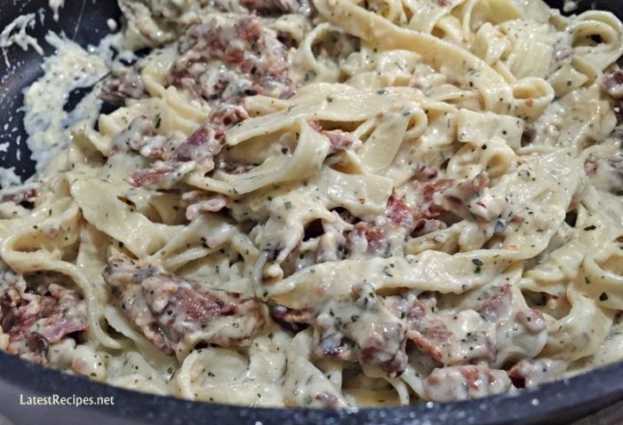 Three-Cheese Pasta with Bacon