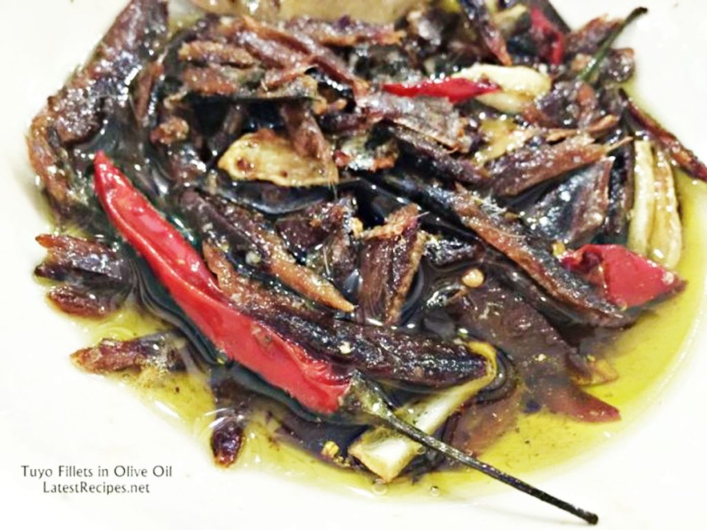 Tuyo in Olive Oil (Dried Herring Fillets in Olive Oil)