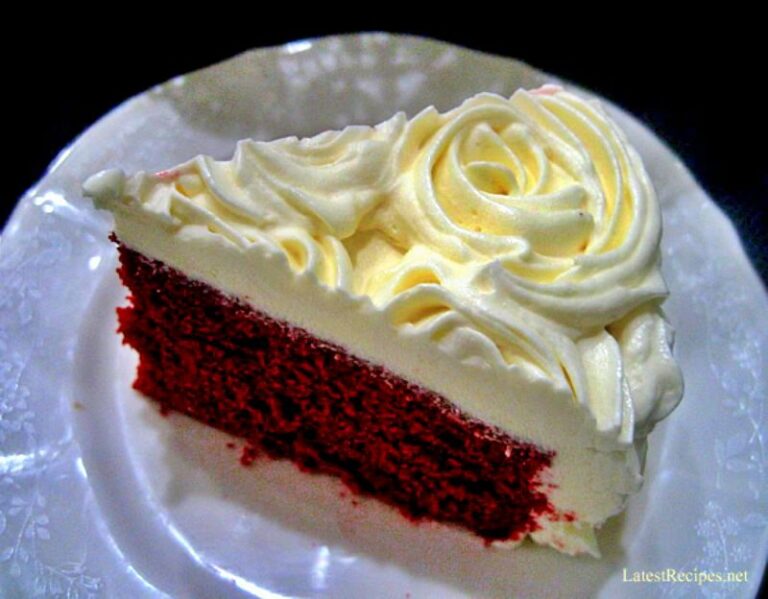 Red Velvet Rose Cake
