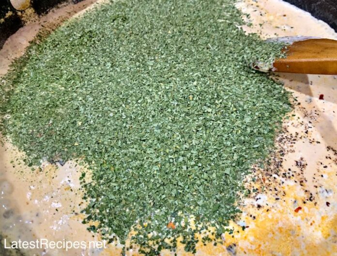 Pasta Alfredo with Moringa - Latest Recipes