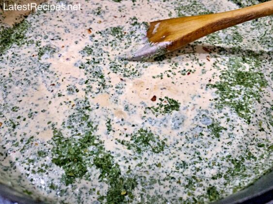 Pasta Alfredo with Moringa - Latest Recipes
